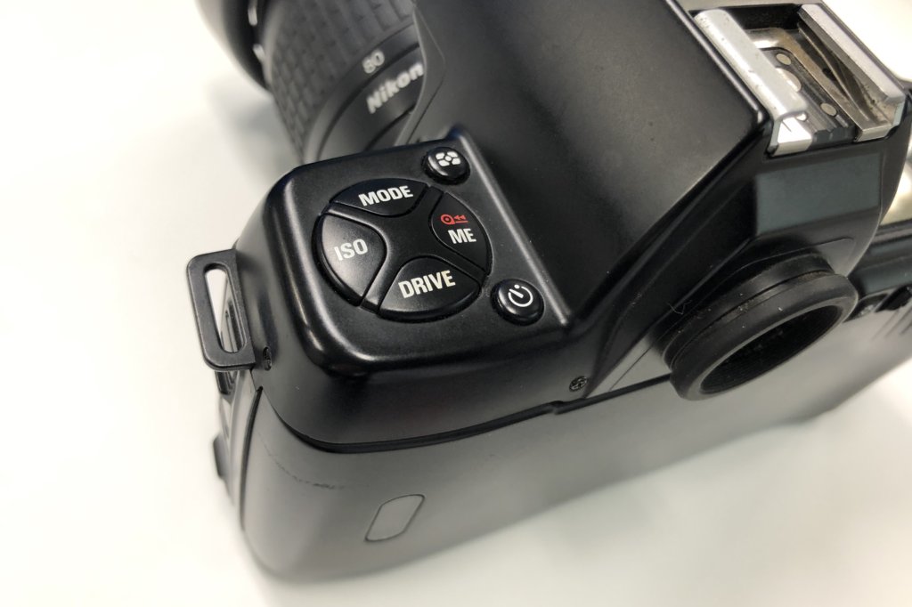 綺麗なニコン Nikon F-801を見かけて、つい。｜記憶カメラ