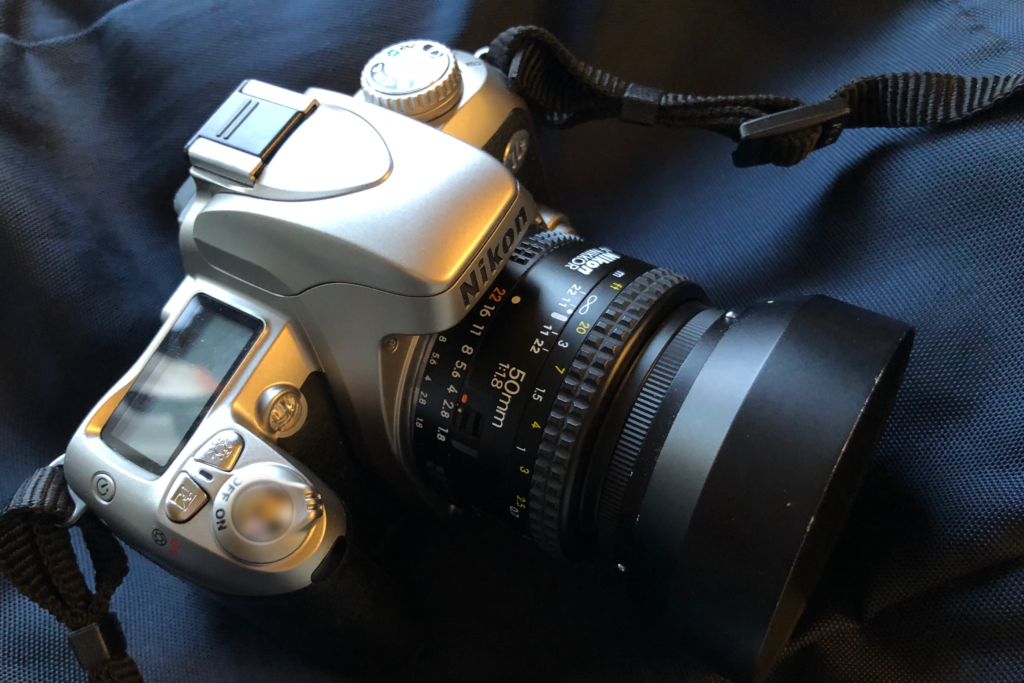 Nikon U2の試し撮り、最終形フィルム機だけあって露出計が正確だな。｜記憶カメラ