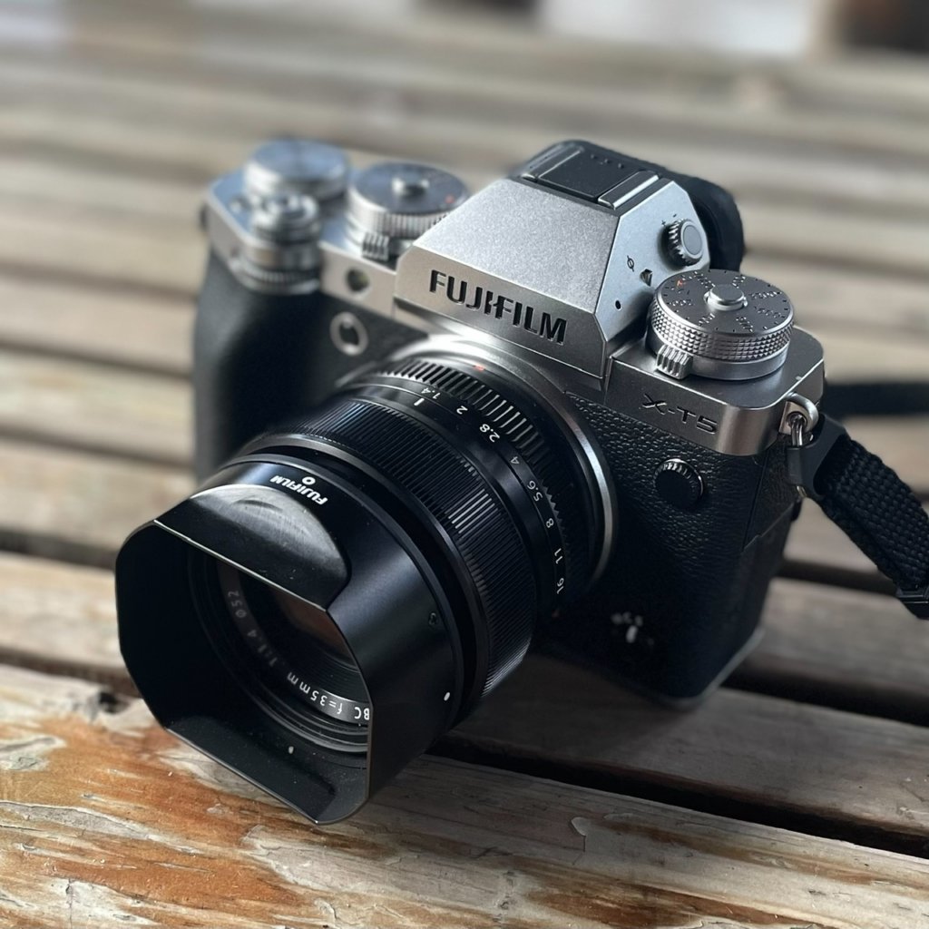 ただひたすら、FUJIFILM X-T5 シルバーボディの写真あげておきます。｜記憶カメラ
